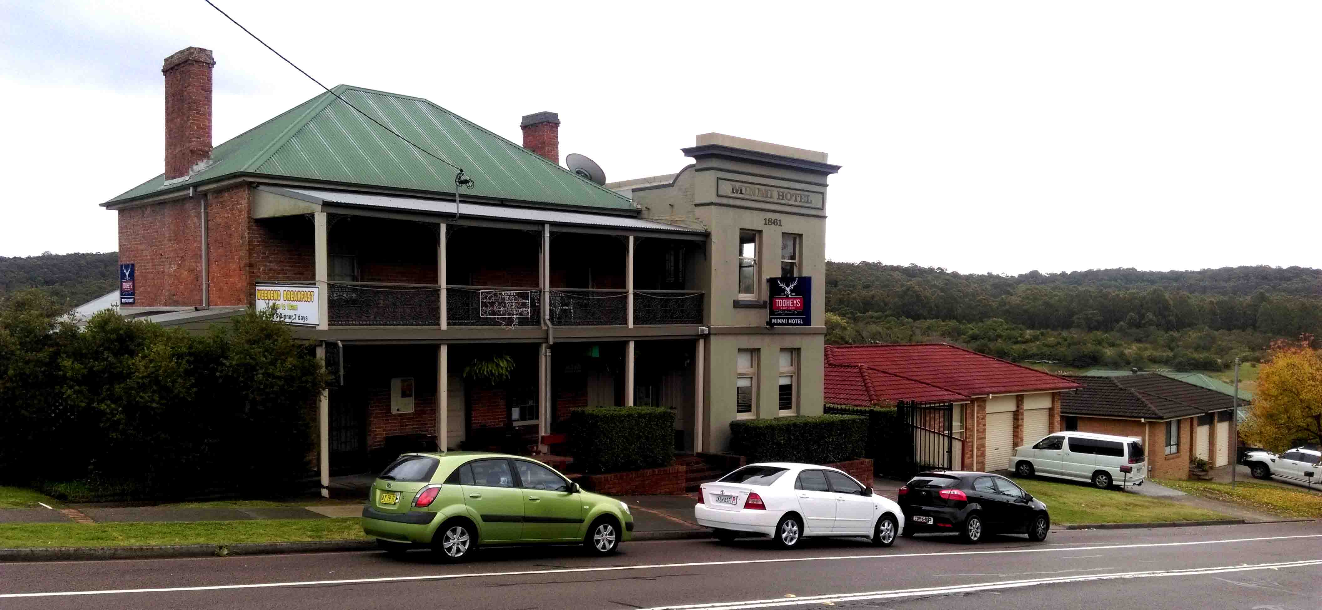 minmi hotel 1 small – TIME GENTS